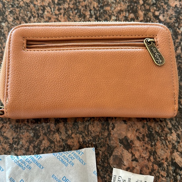 thirty-one | Bags | Thirty One All About The Benjamins Wallet New ...